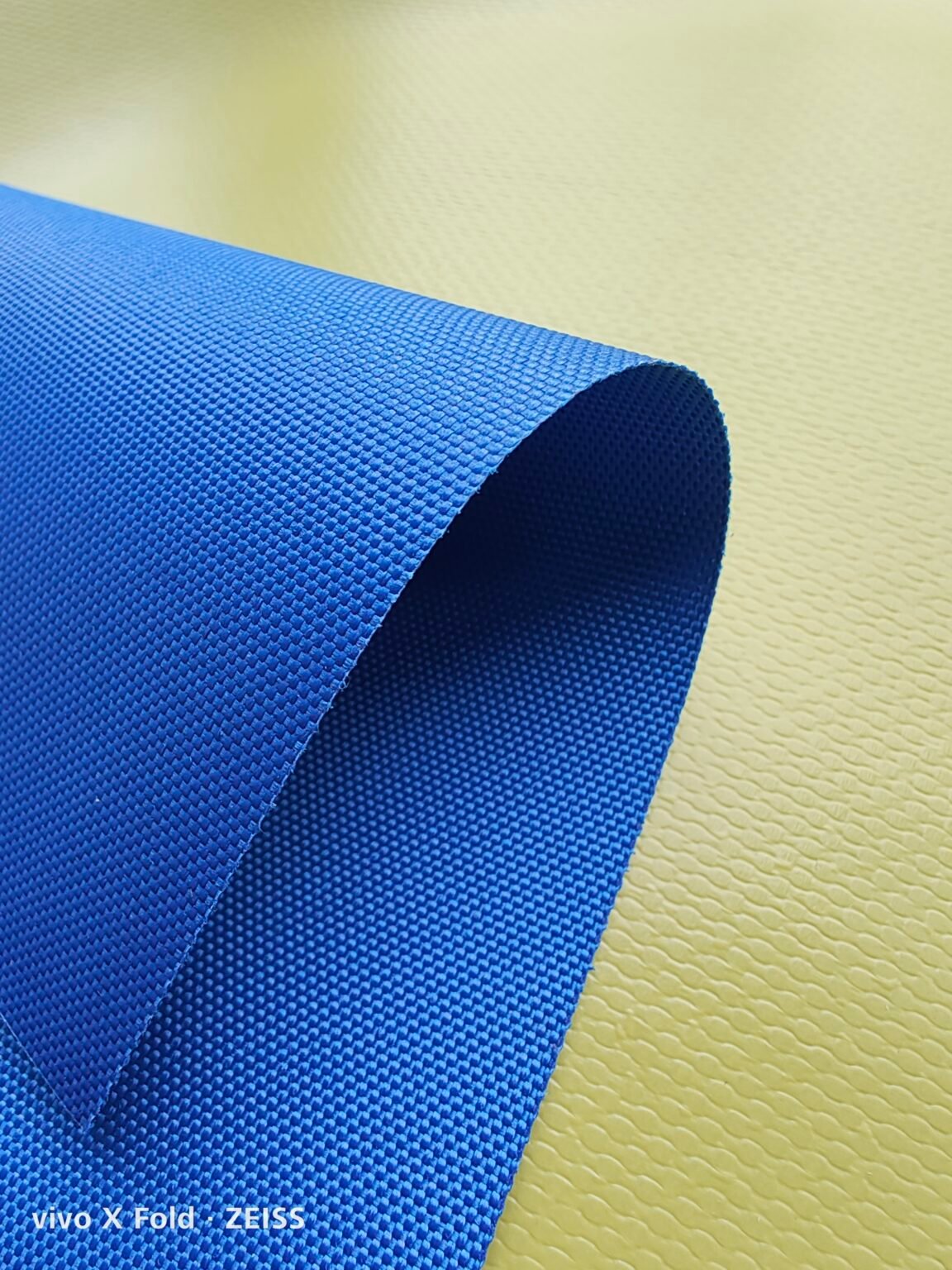Outdoor Awnning Fabric – UV-Resistant Acrylic Cloth